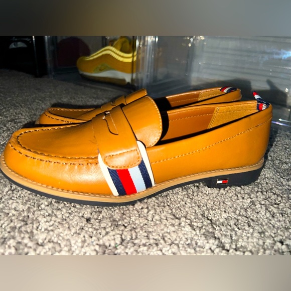 Tommy Hilfiger | Shoes | Tommy Hilfiger Karvel Penny Loafer | Poshmark
